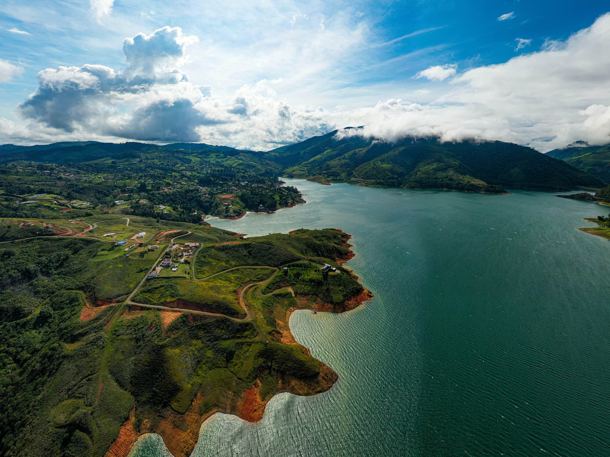 Sitios de Interés Cultural y Turísticos - Camino del Pacífico
